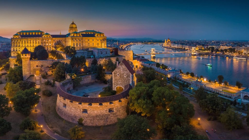 Hungary - Notaires du monde